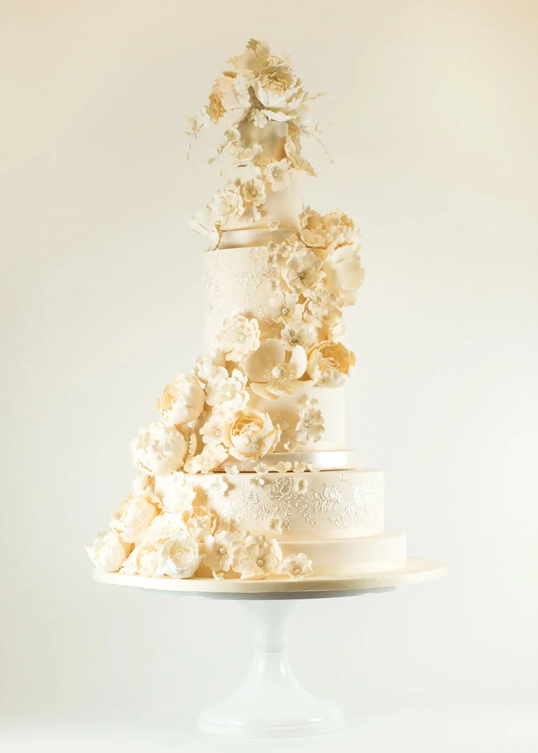 Champagne And Gold Wedding Cake Champagne Wedding Cake | A Wedding